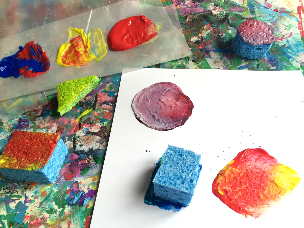 Mini Monets and Mommies: DIY Rainbow Building Blocks