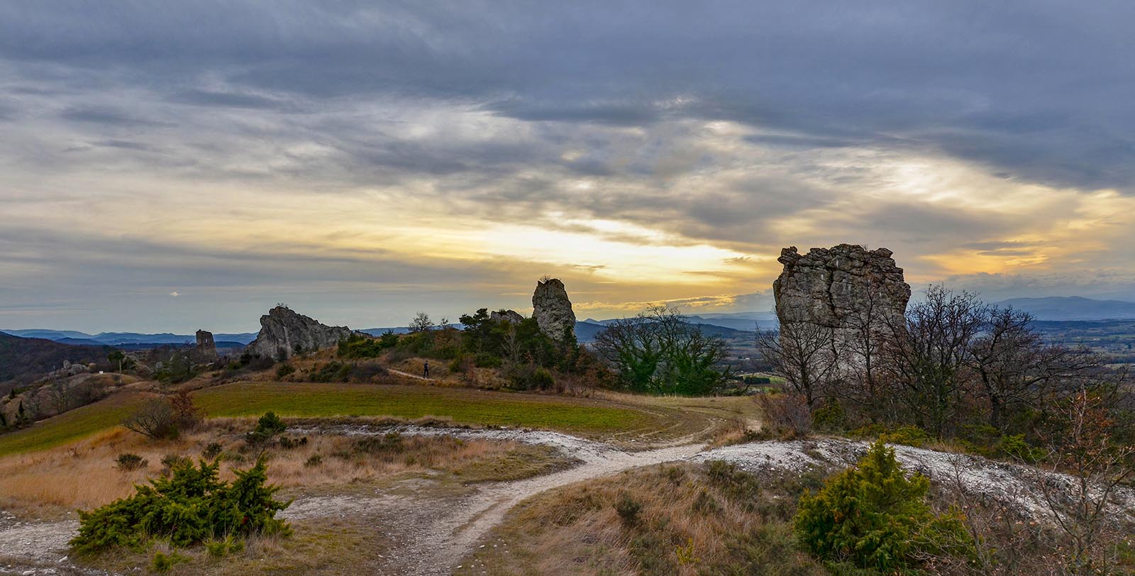 DROMESCAPE - Randonnées en Drôme et Escapades photographiques: Rando à ...