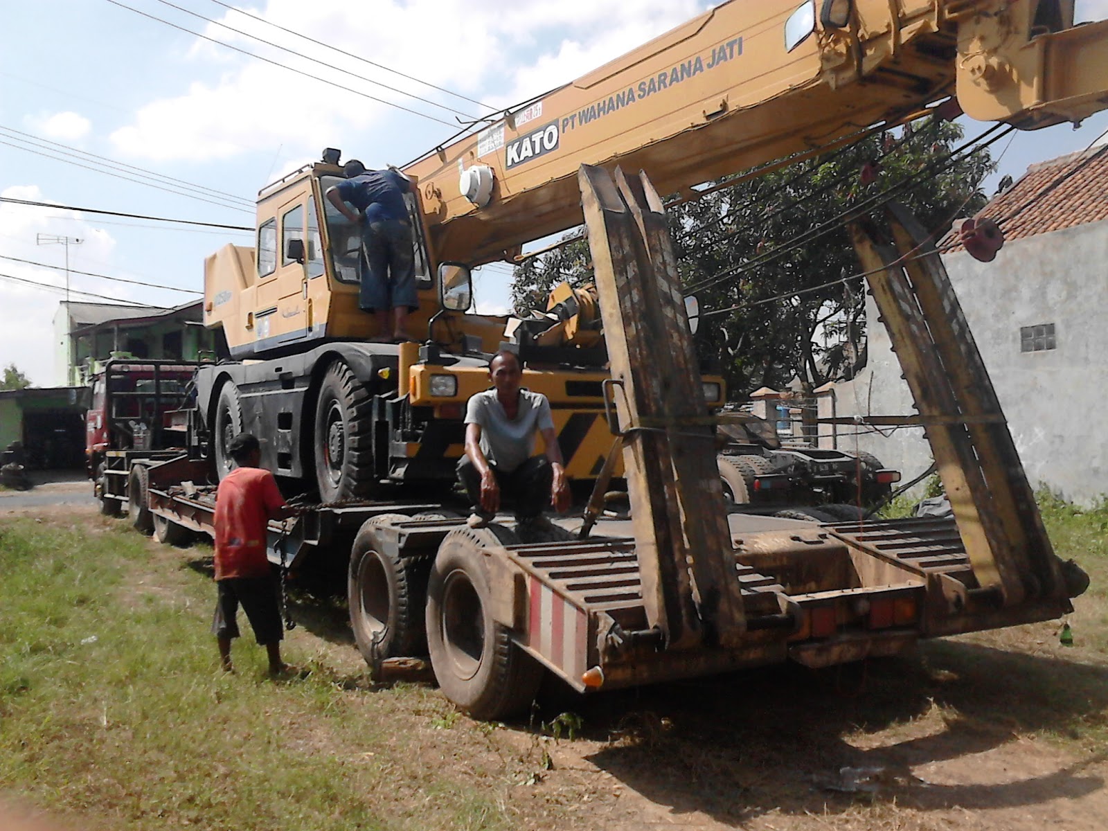 Jasa Sewa Angkutan Truk Self Loader: Jasa Angkutan Truk Self Loader ...