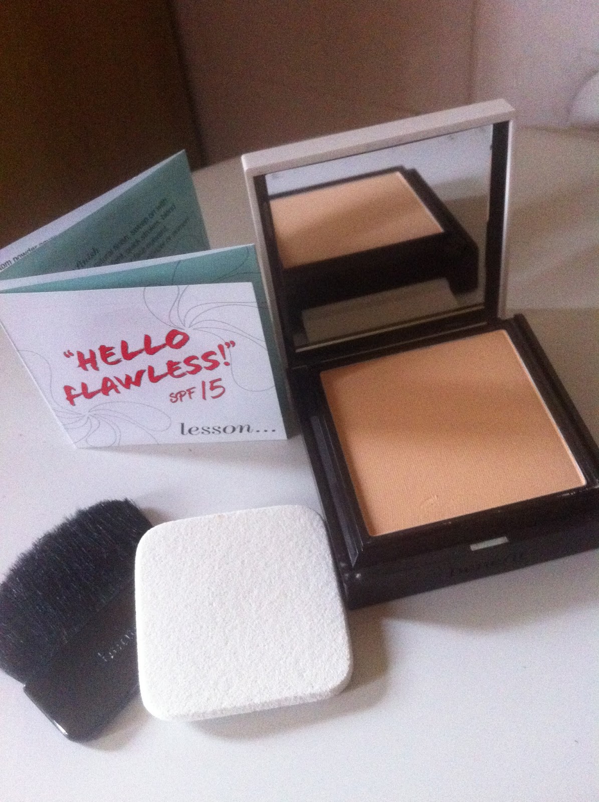 Beauty Day Blog: Recensione di Hello Flawless - Benefit