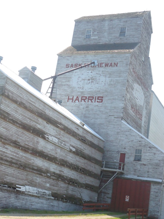 Niagara Country Living: Rosetown, Saskatchewan