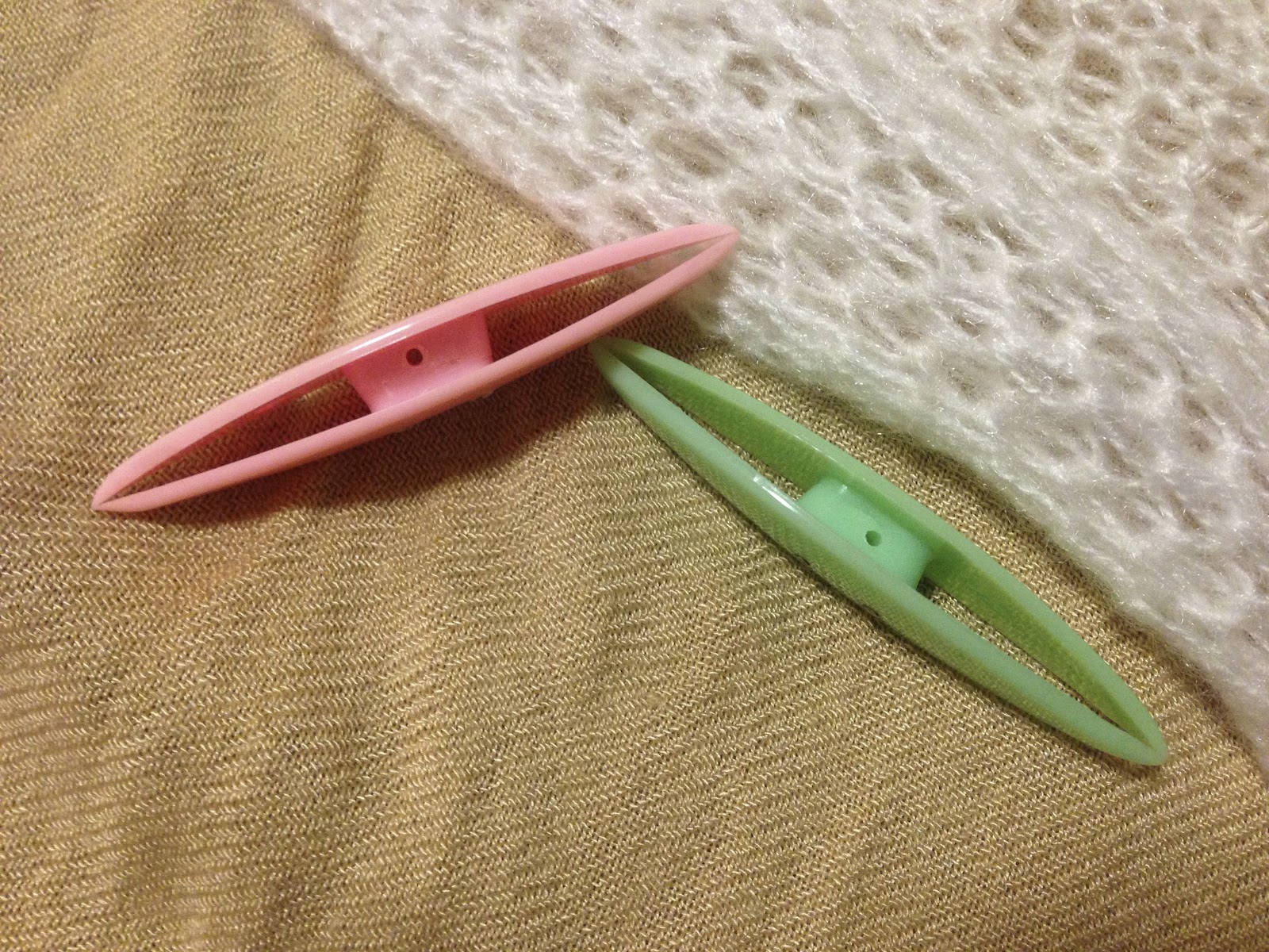 Ceci's Tatting World - La frivolite/frivolidad: Tatting Shuttle Collection