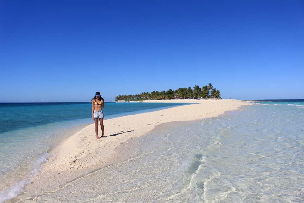 Keep Kalm at Kalanggaman Island - Nomadic Experiences