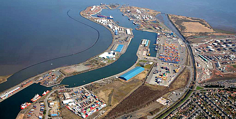 t ward shipping: Grangemouth – Scotland’s largest container port