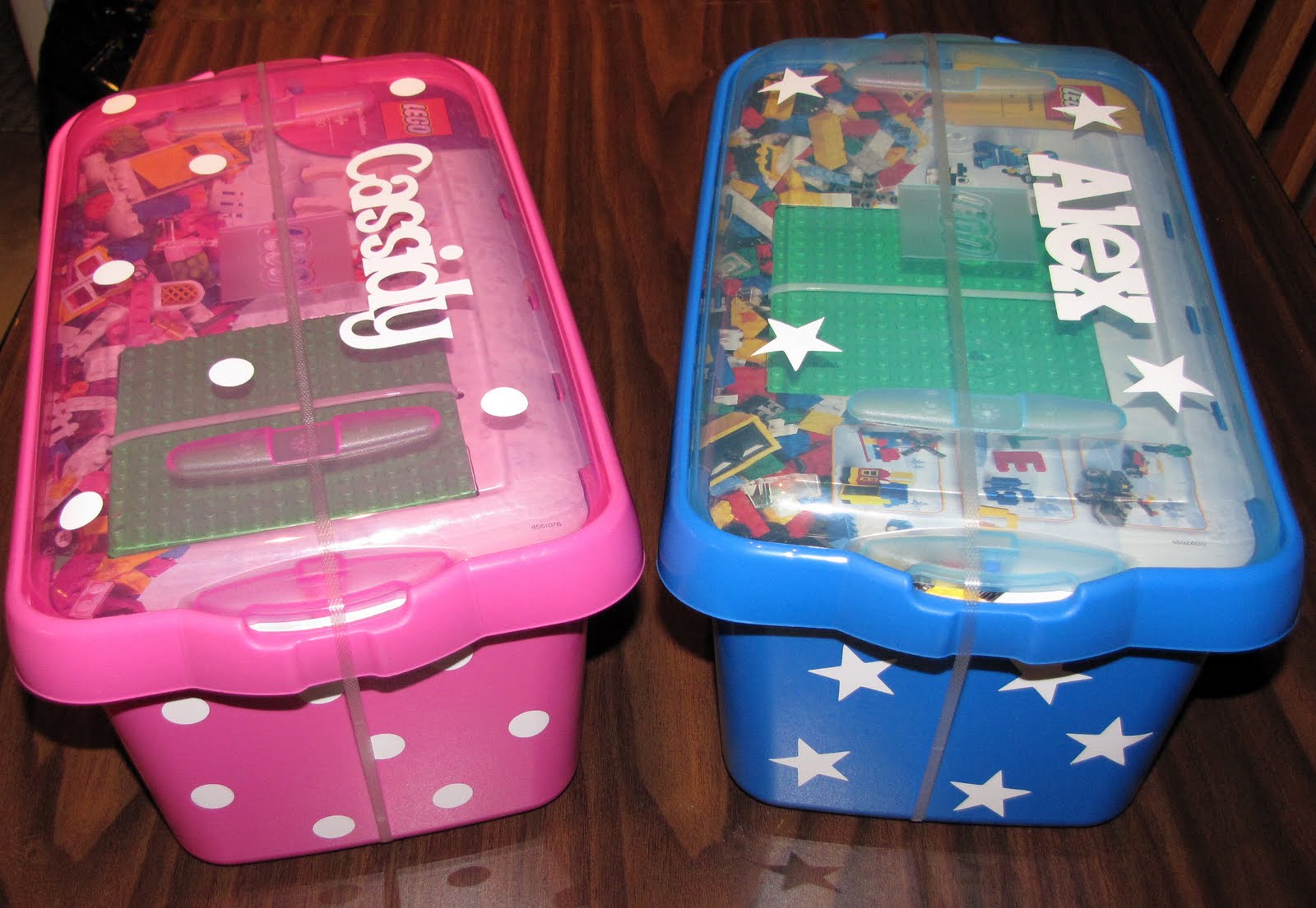 Jen's Happy Place: Personalized Tubs of LEGOS