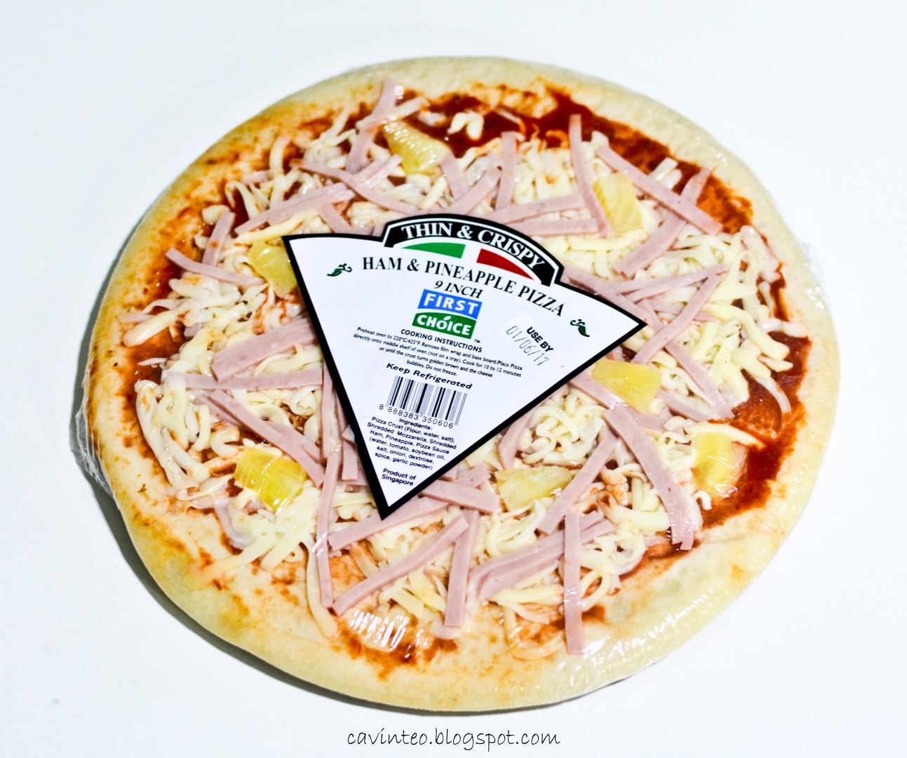 Entree Kibbles: 9-Inch Fresh & Uncooked Pizza from Cold Storage (Yishun ...