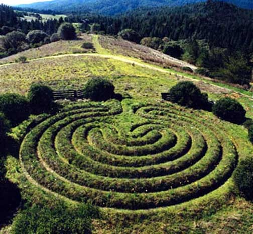 fabulous pictures: Cretan labyrinth earthwork located in Northern ...