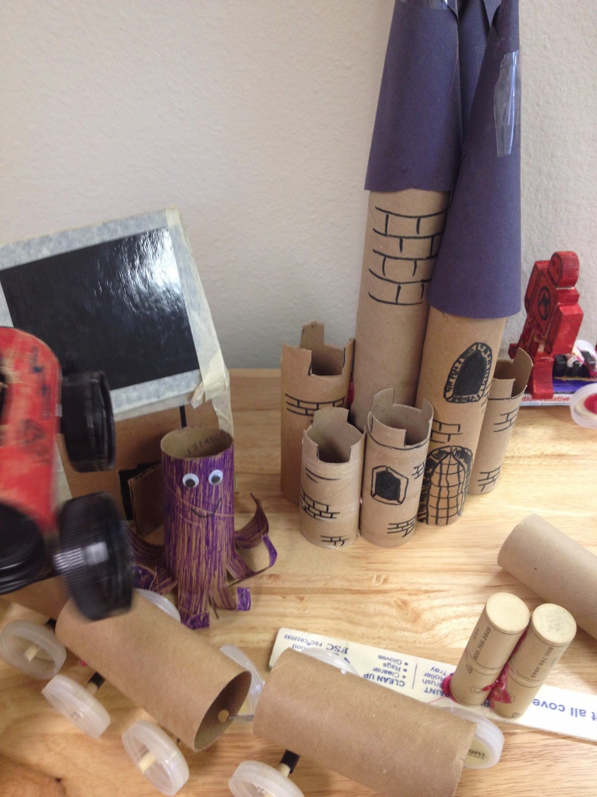 How to Have Fun With Recycle Materials