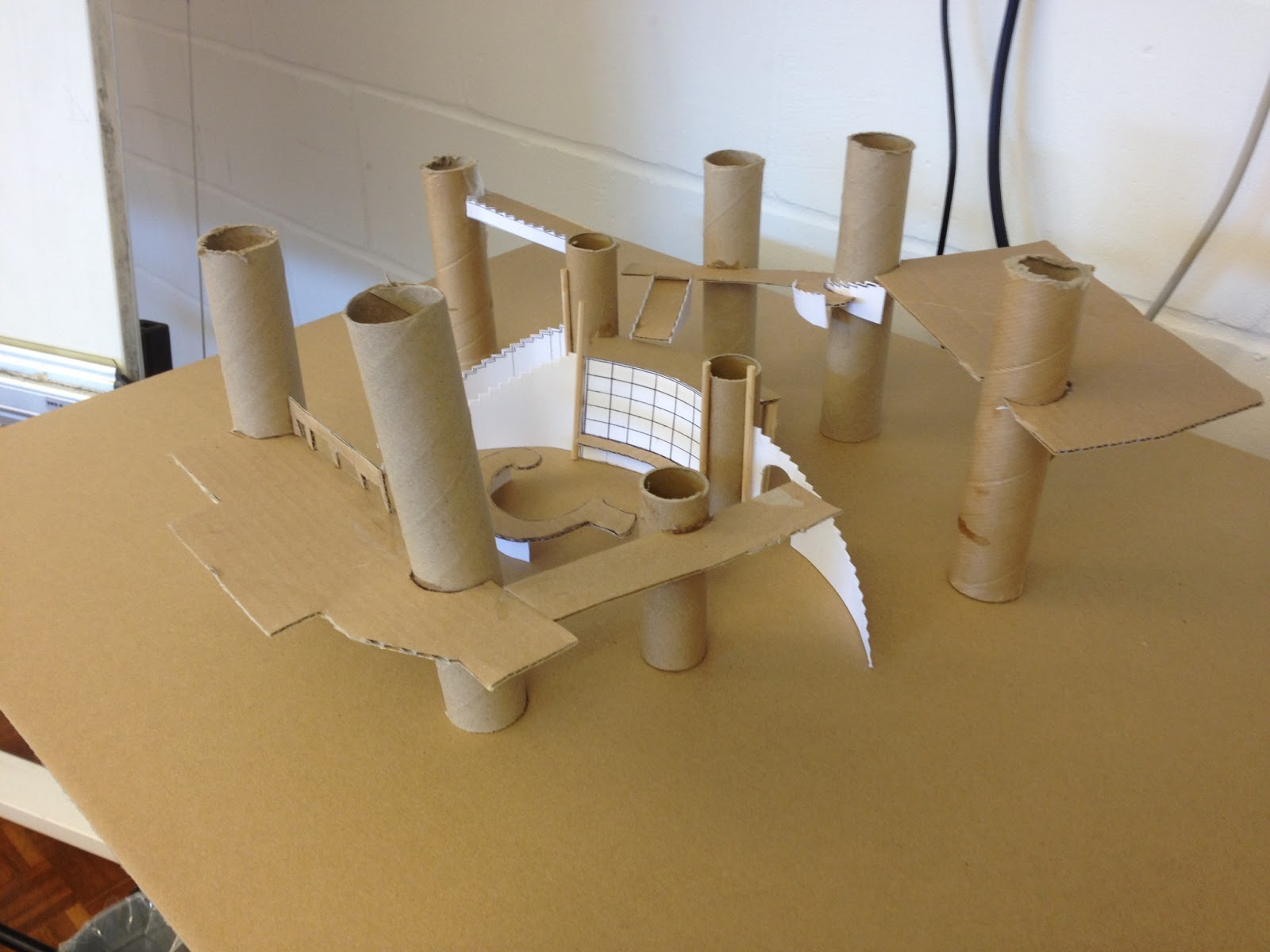 Daniel Gubba - Set and Props.: Design for Film - Batman: The Riddler's Lair