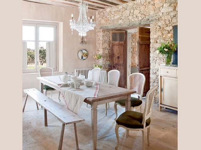 Roses and Rust: Stone Walls