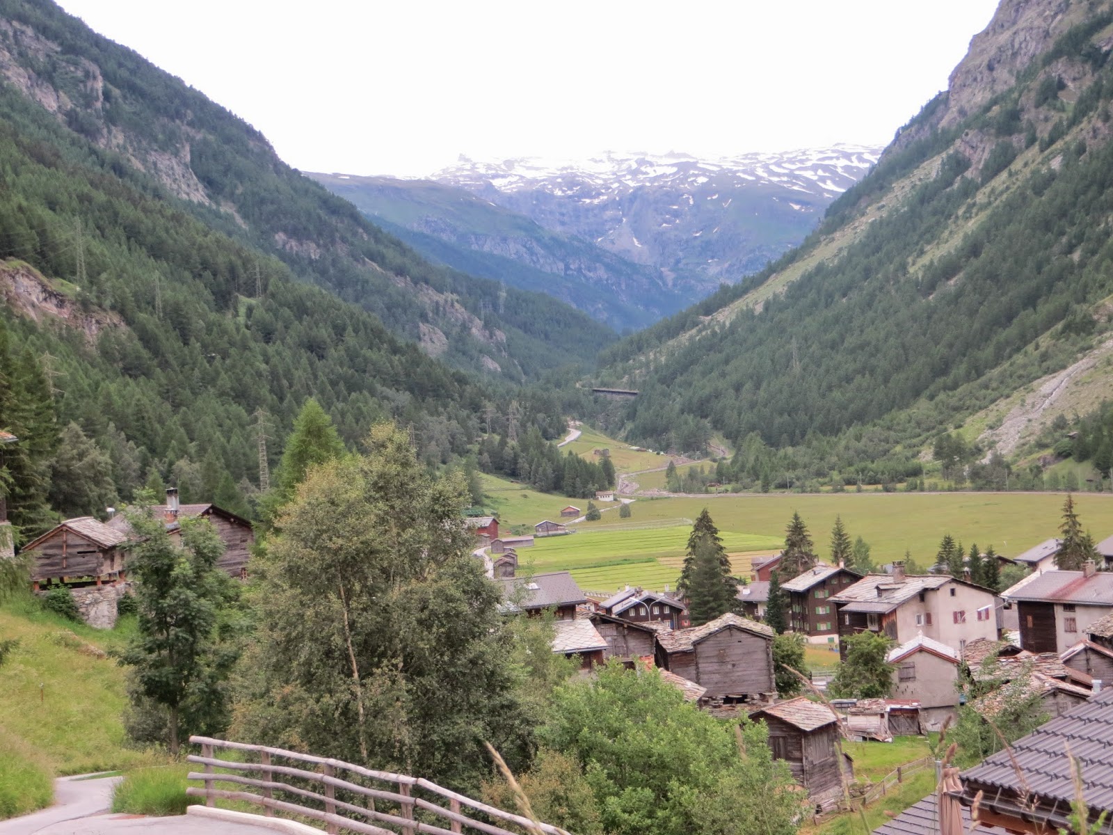 Travel_Photography: Swiss Chalets of Tasch