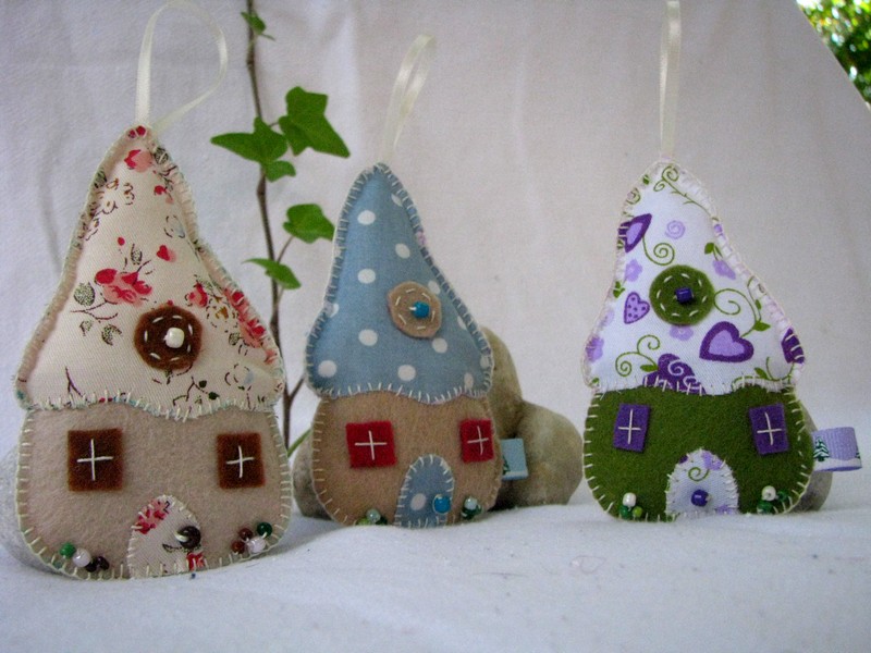 rabotilnica na harmonijata: Felt houses, Fairy Houses, handmade decor ...