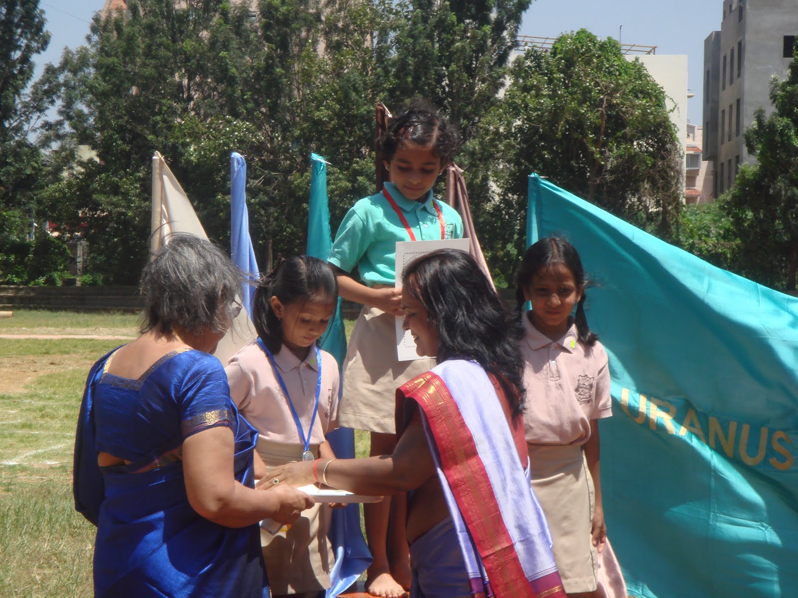 Sweet Little Tashu: i win a silver in the Fancy Race at Innisfree House ...