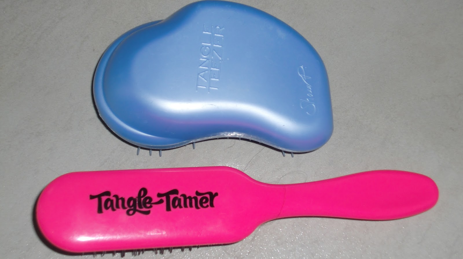 Melissa's Makeup Blog: The Tangle Teezer vs The Tangle Tamer: a review ...