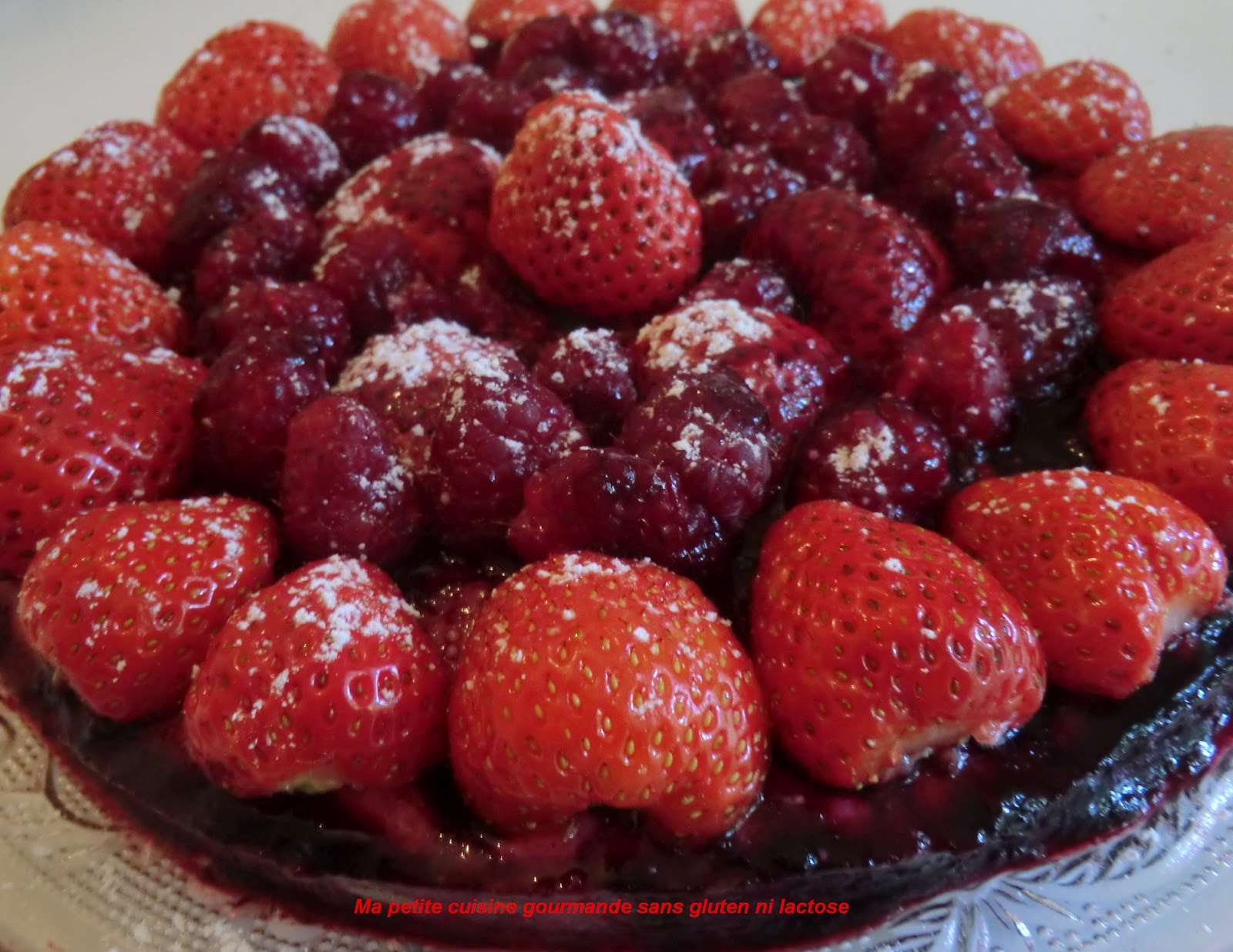 Gâteau aux fruits rouges sans gluten et sans lactose - Ma petite ...