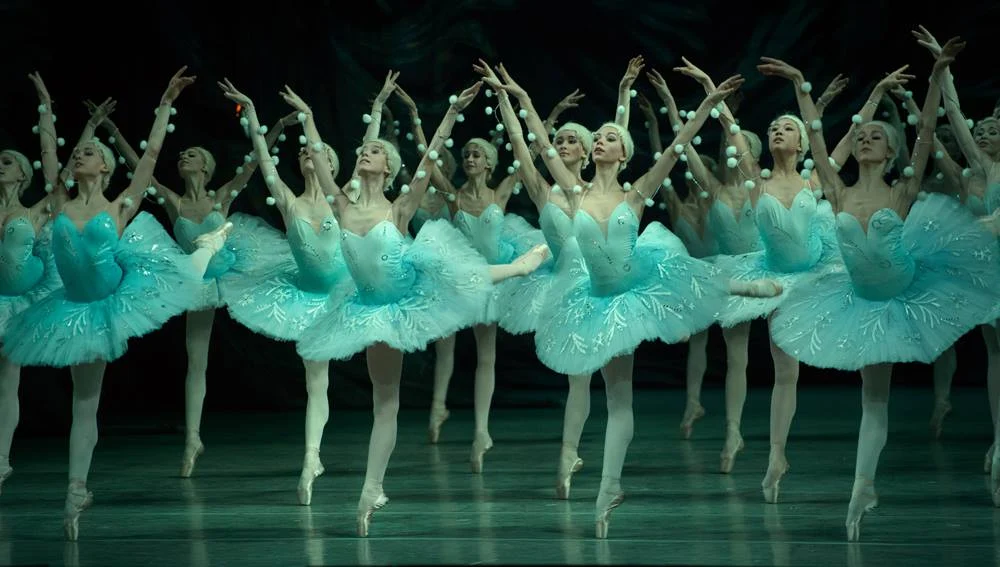 Mark Olich, 1974 | Ballet dancers | Conceptual photography | Tutt'Art ...