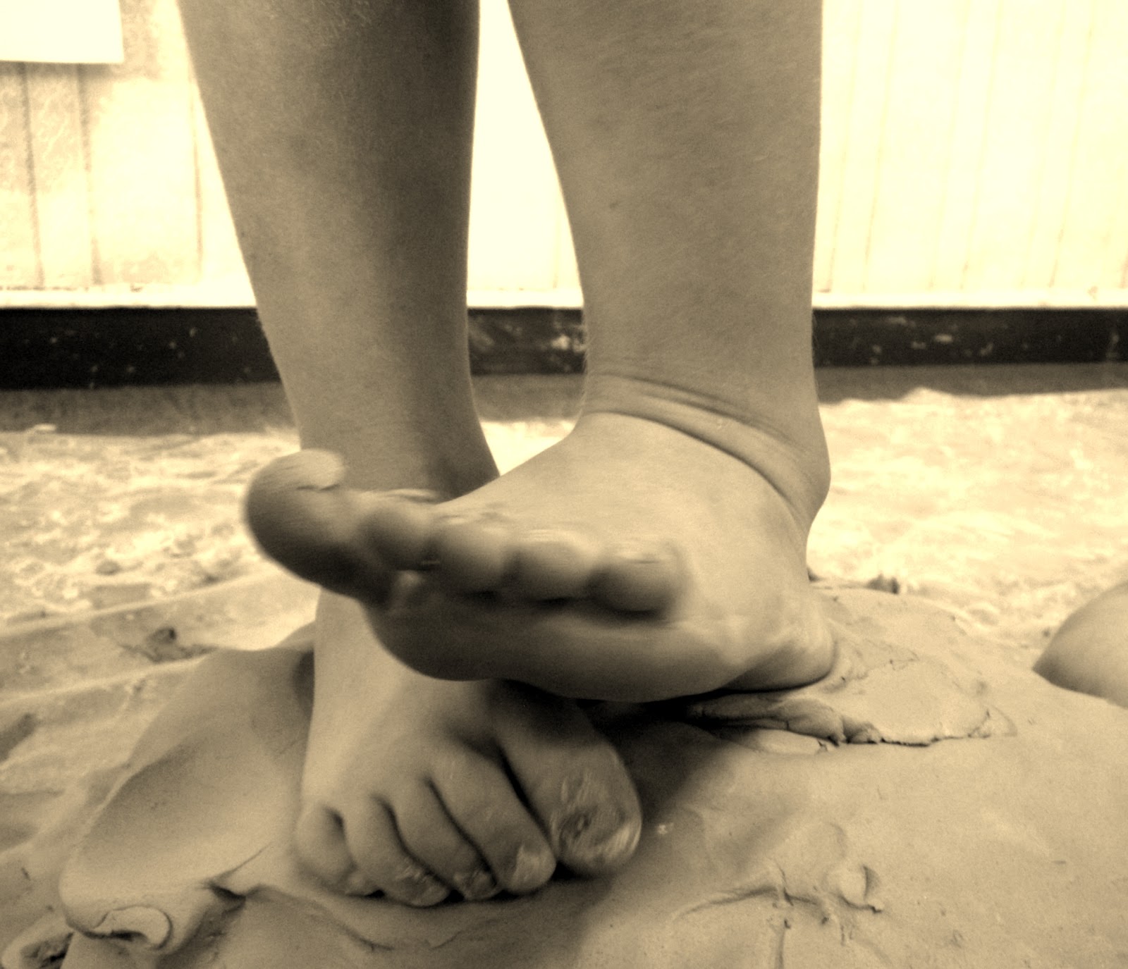 Mairtown Kindergarten: Explorations with Clay