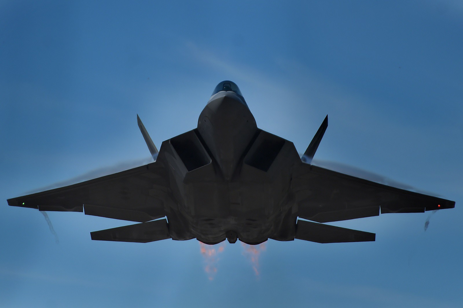 Military and Commercial Technology: Air Force Preps F-22 for 2060 - New ...