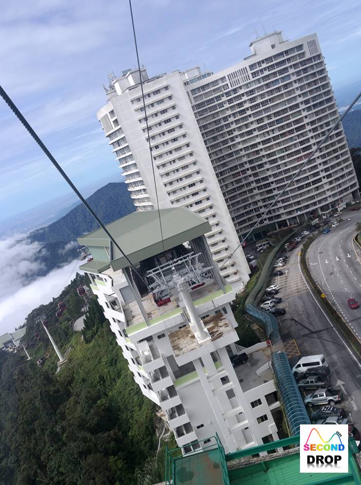 Second Drop Attractions: The NEW Awana Skyway @ Genting Highlands