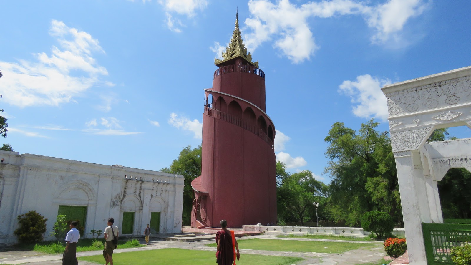 Nomadic Joe: The Mandalay Royal Palace