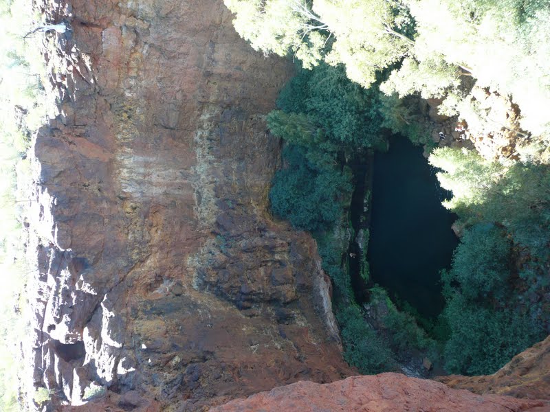 Nele & Andrew Around Oz: Albert Tognolini Rest Area, WA (280km South of ...