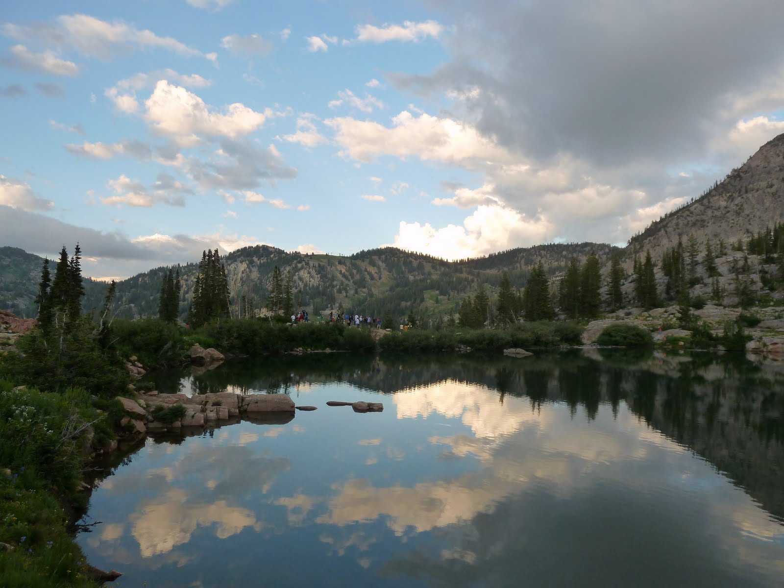 eclaires... mmm, yum.: Hiking to Cecret Lake in Albion Basin.