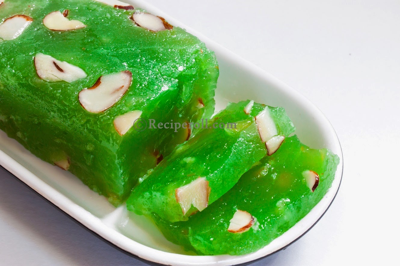 Kozhikodan Pista Halwa / Green Halwa