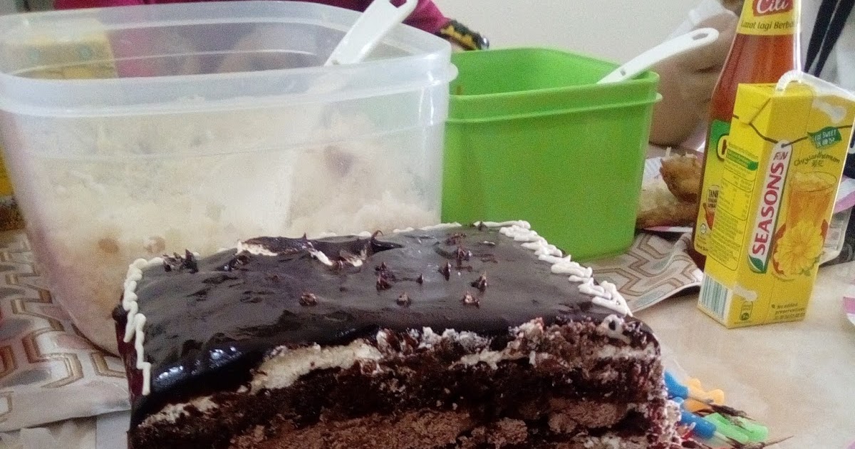 Blog Mama Ain, Adeeb dan Auni.: Kek Coklat Indulgence Tanpa Gelatin