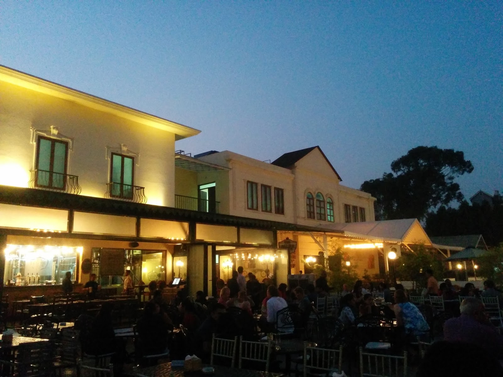 Beer and Ambience: The Biere Club, 153, Biere Street, Whitefield ...