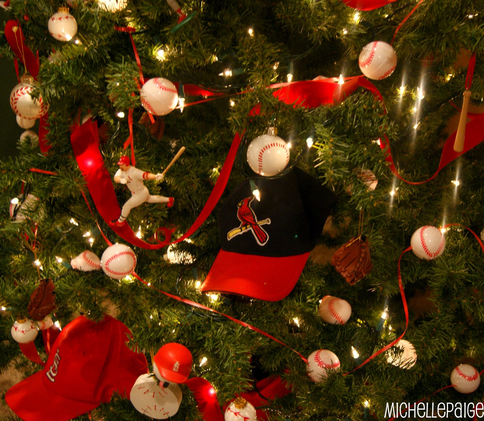 michelle paige blogs: A Cardinals Baseball Tree