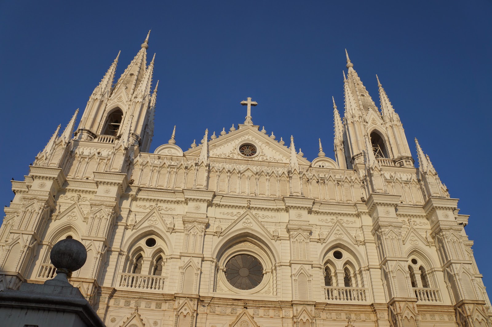 Catedral de Santa Ana El Salvador - Snapshots of the past