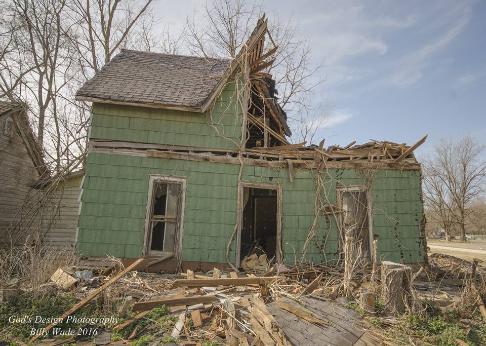 The Ingressors: Elgin Kansas, A Ghost Town