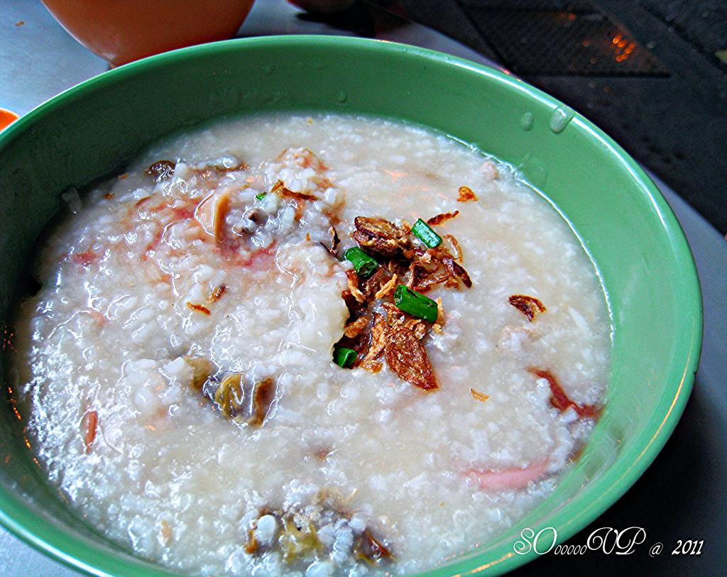 SOoooooUP: CLAYPOT FROG PORRIDGE