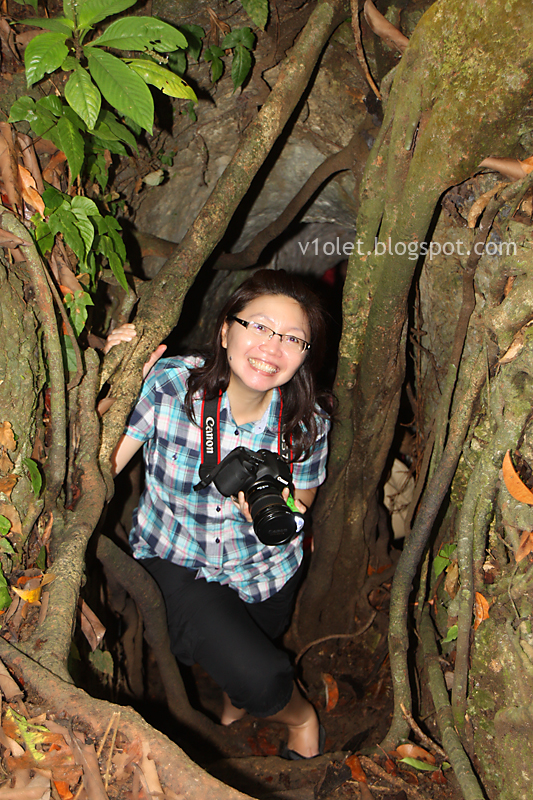 v1olet - my favorite things: Travel : Cagar Alam Pangandaran - Goa Jepang