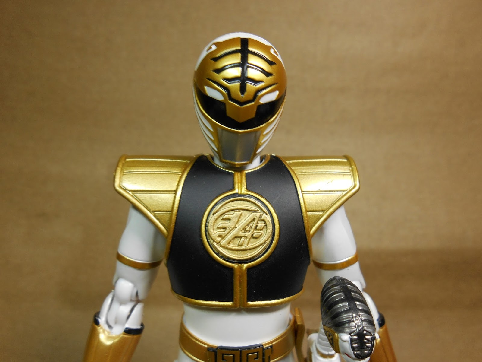 Review: S.H.Figuarts Kibaranger | Night's Corner