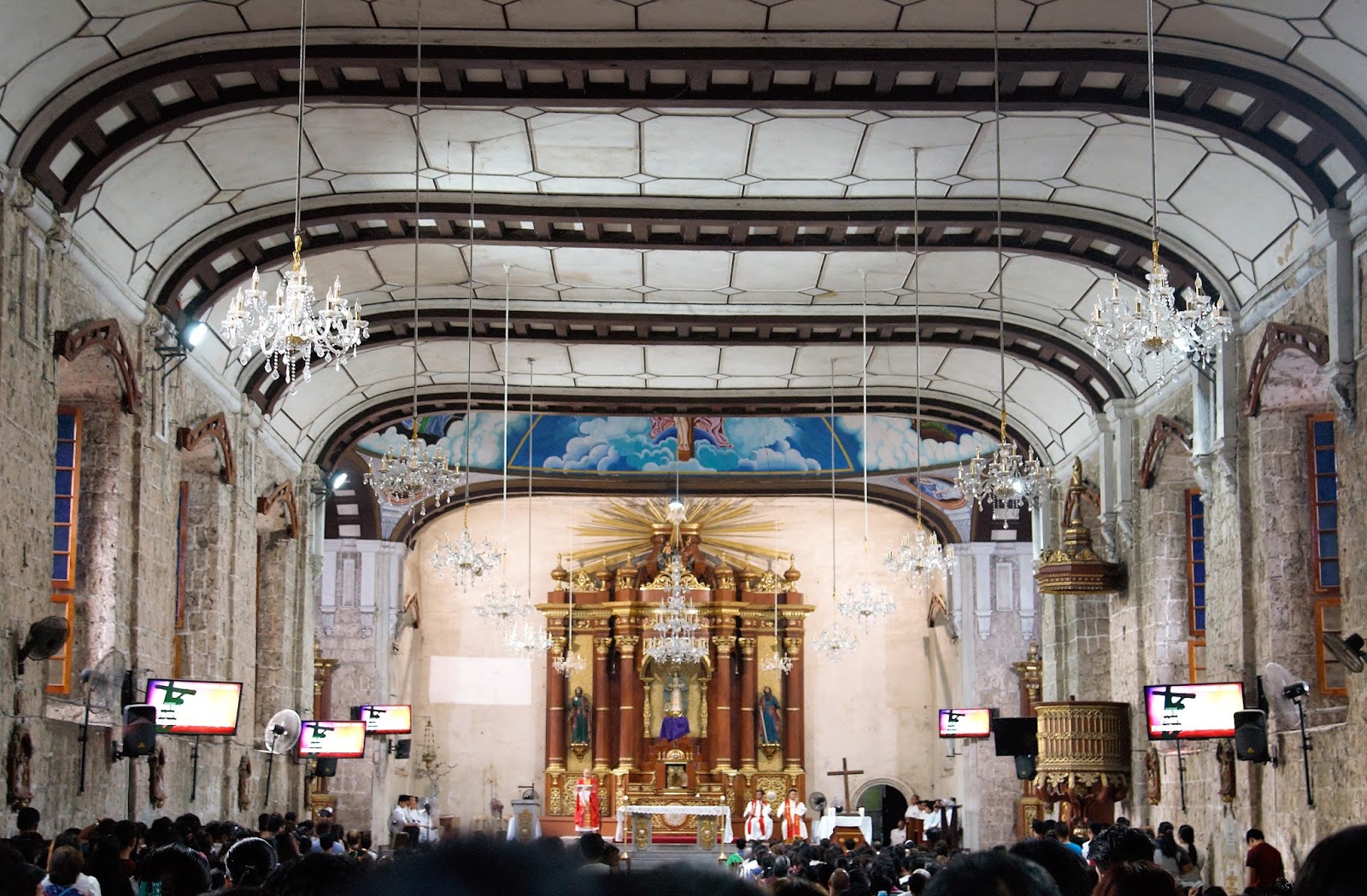 Naquem.: An encounter with the Holy Week traditions of Balayan, Batangas