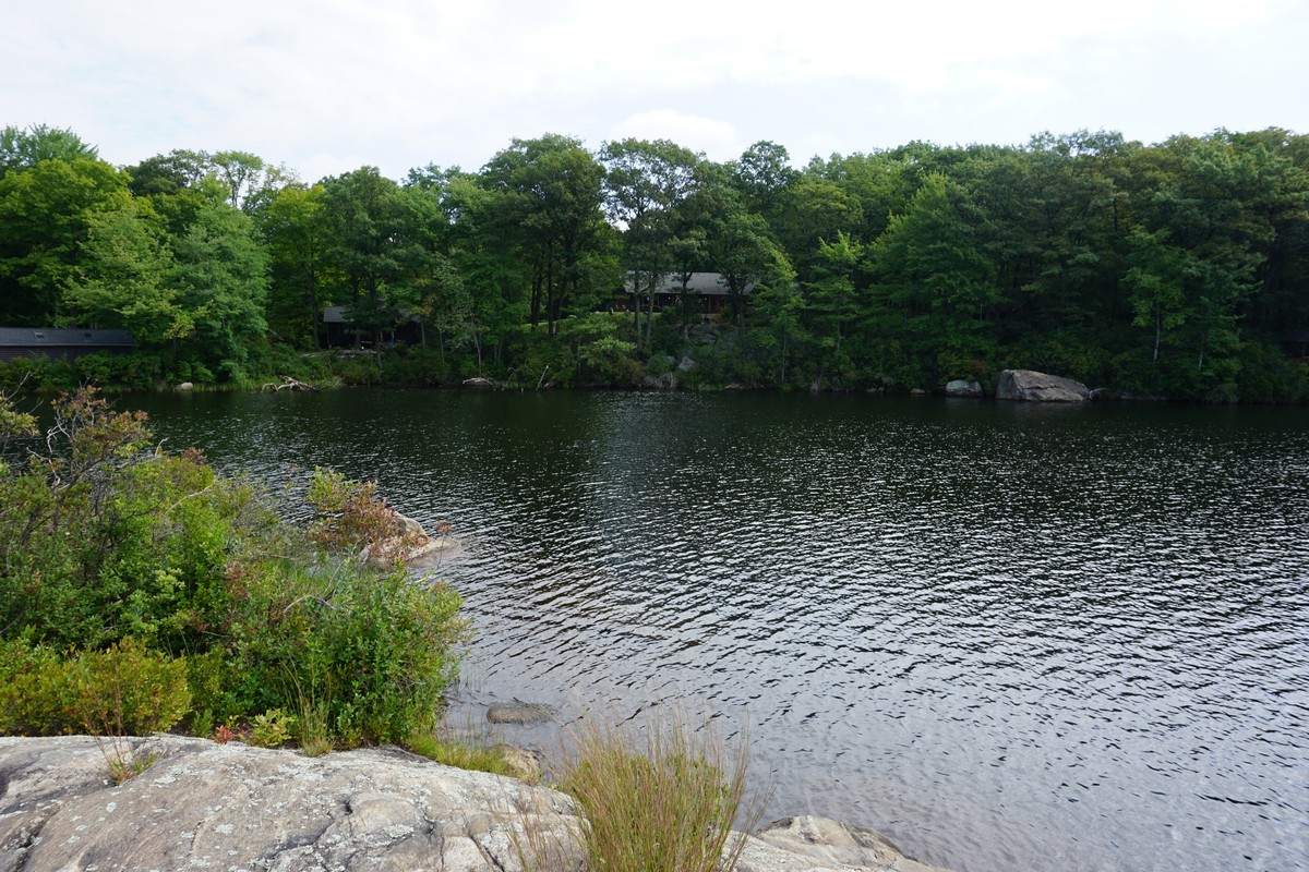 Harriman Hiker: Harriman State Park and Beyond: Breakneck Pond AMC Loop