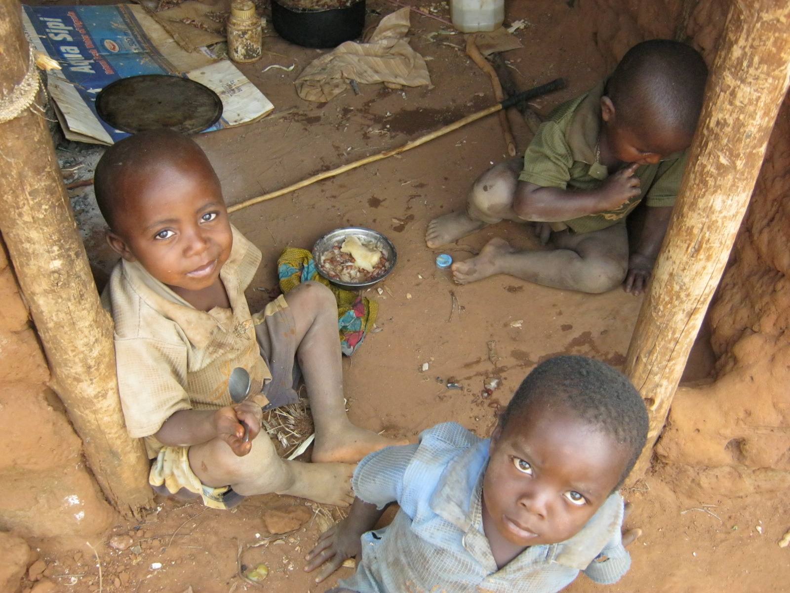Nakivale Refugee Camp in Uganda: A Walk into the Village of the Refugee ...
