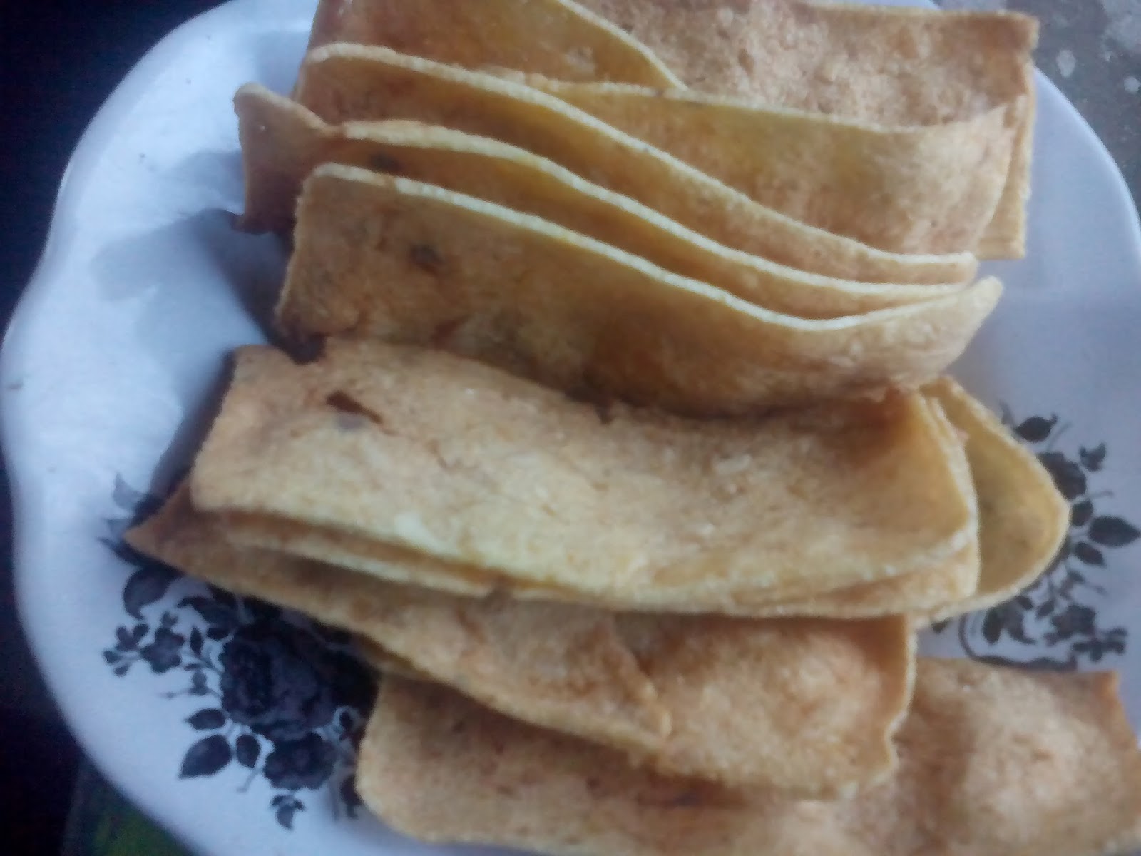 Destinasi Lombok: Mengenal Lebih Dekat Jaje Tujak Crispynya Lombok