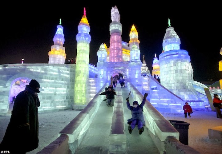 The Agatelady: Adventures and Events: Best Snow Sculptures Ever