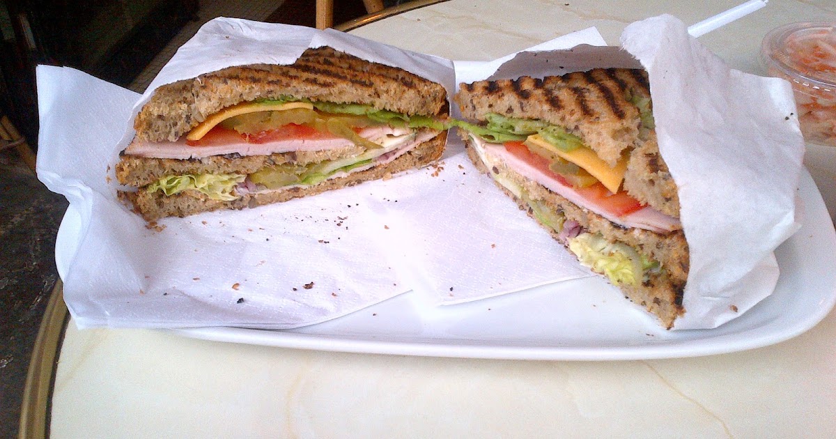 The Dwichtorialist: Chez Morry's