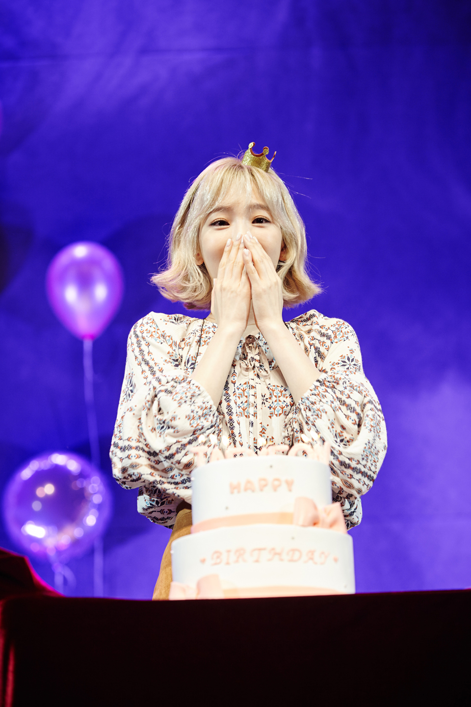 More pictures from SNSD TaeYeon's Birthday Party - Wonderful Generation