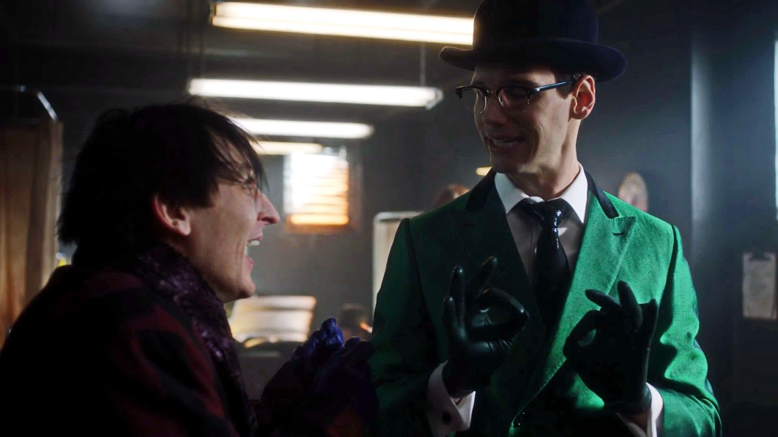 Doux Reviews: Gotham: The Sinking Ship, The Grand Applause