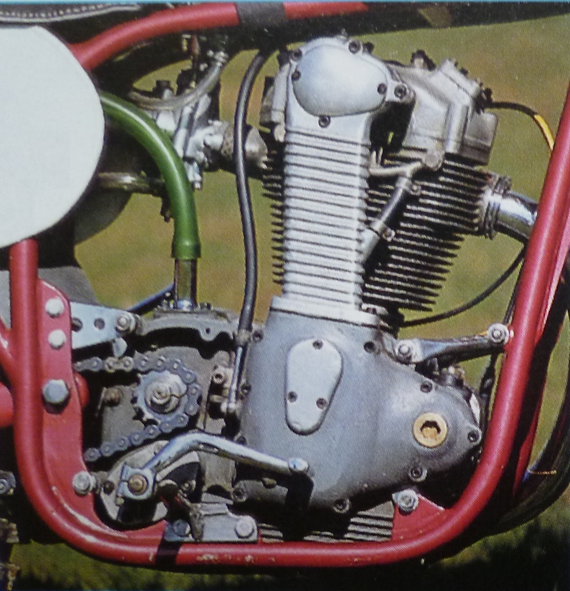 ITALIAN MOTOR magazine: MI-VAL Crosser - tough!