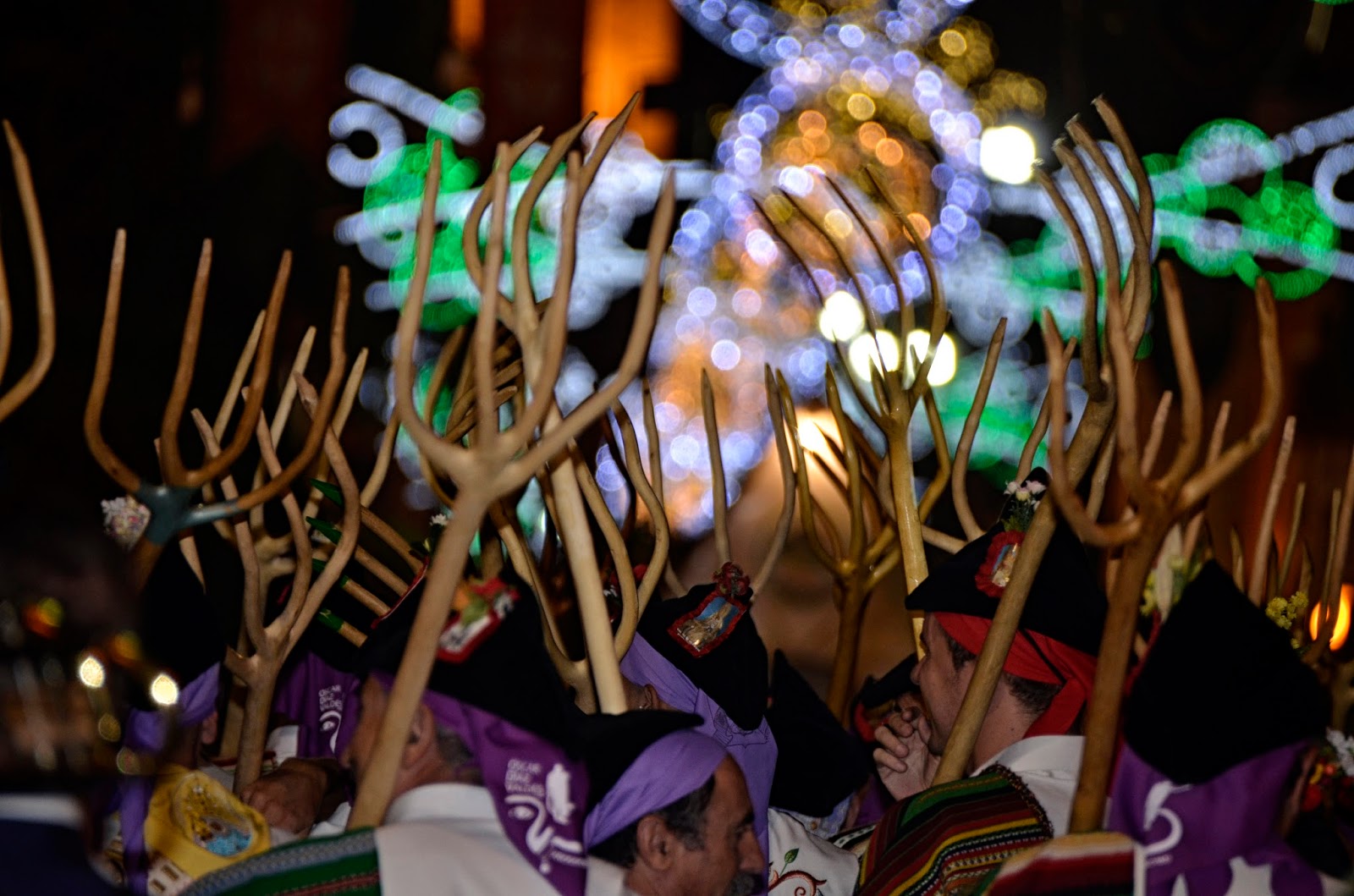 VILLENA CUÉNTAME: 2016 ECUADOR INTERNO COMPARSA MASEROS