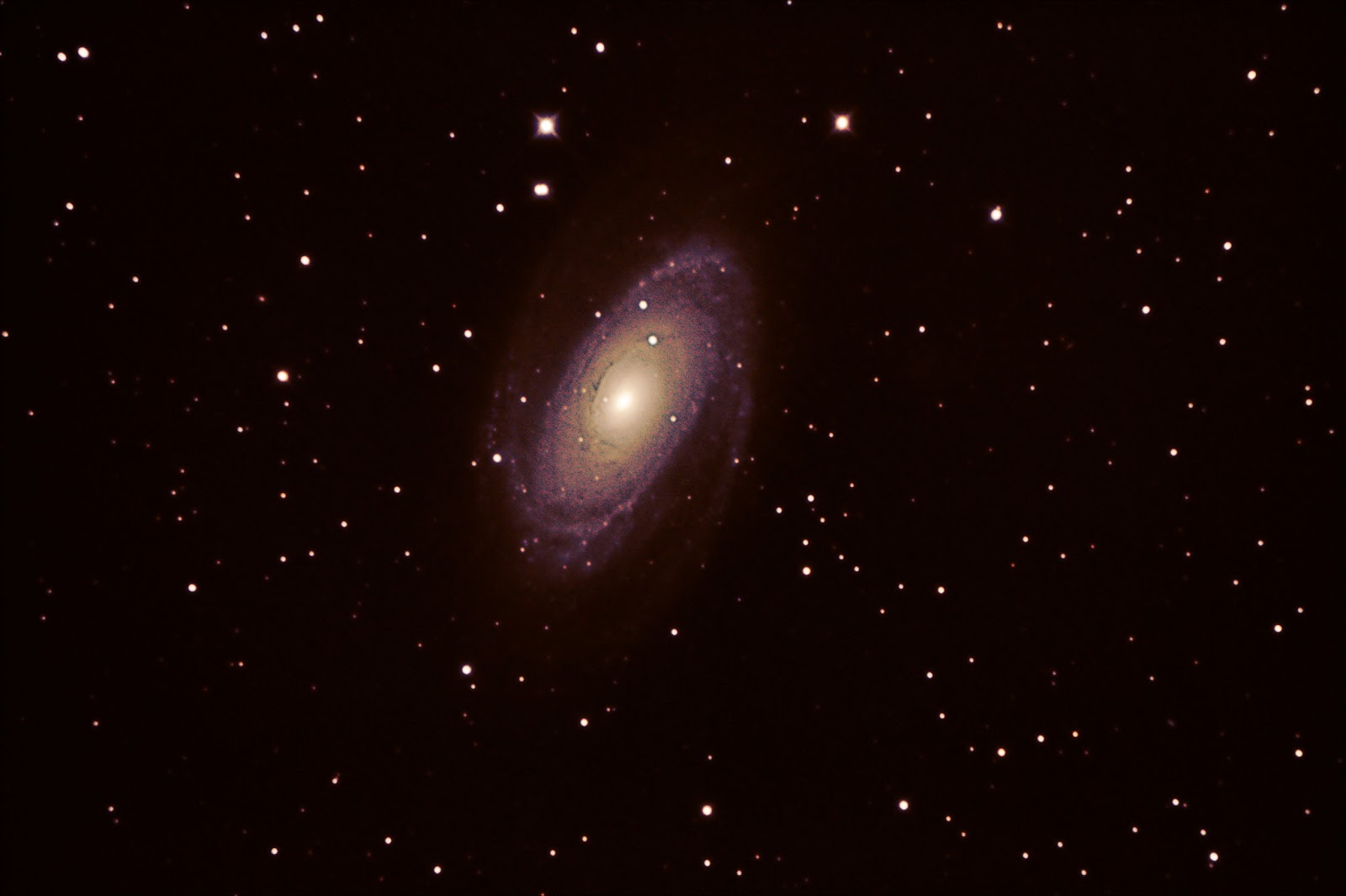 Lost in Space - Wonders of Nature: M 81 Bode Galaxy