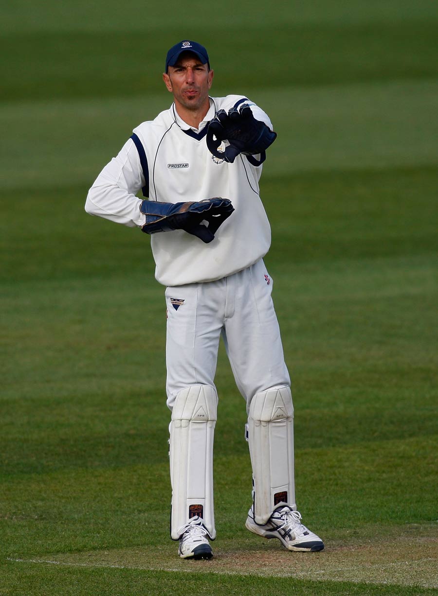 GET by U: Nic Pothas sets the field, Durham v Hampshire, Chester le ...