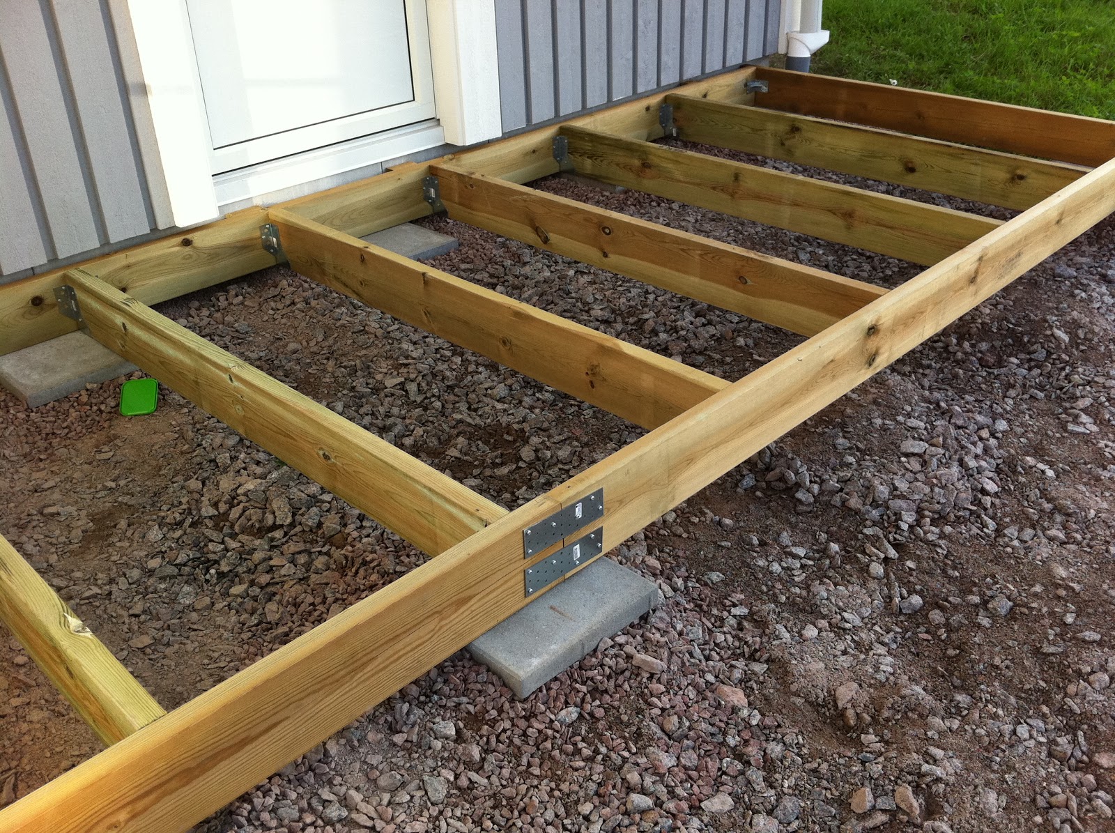 Eksjöhus 1-plans hus Lyckan med vinkel, nybyggnation-: Altanbygge