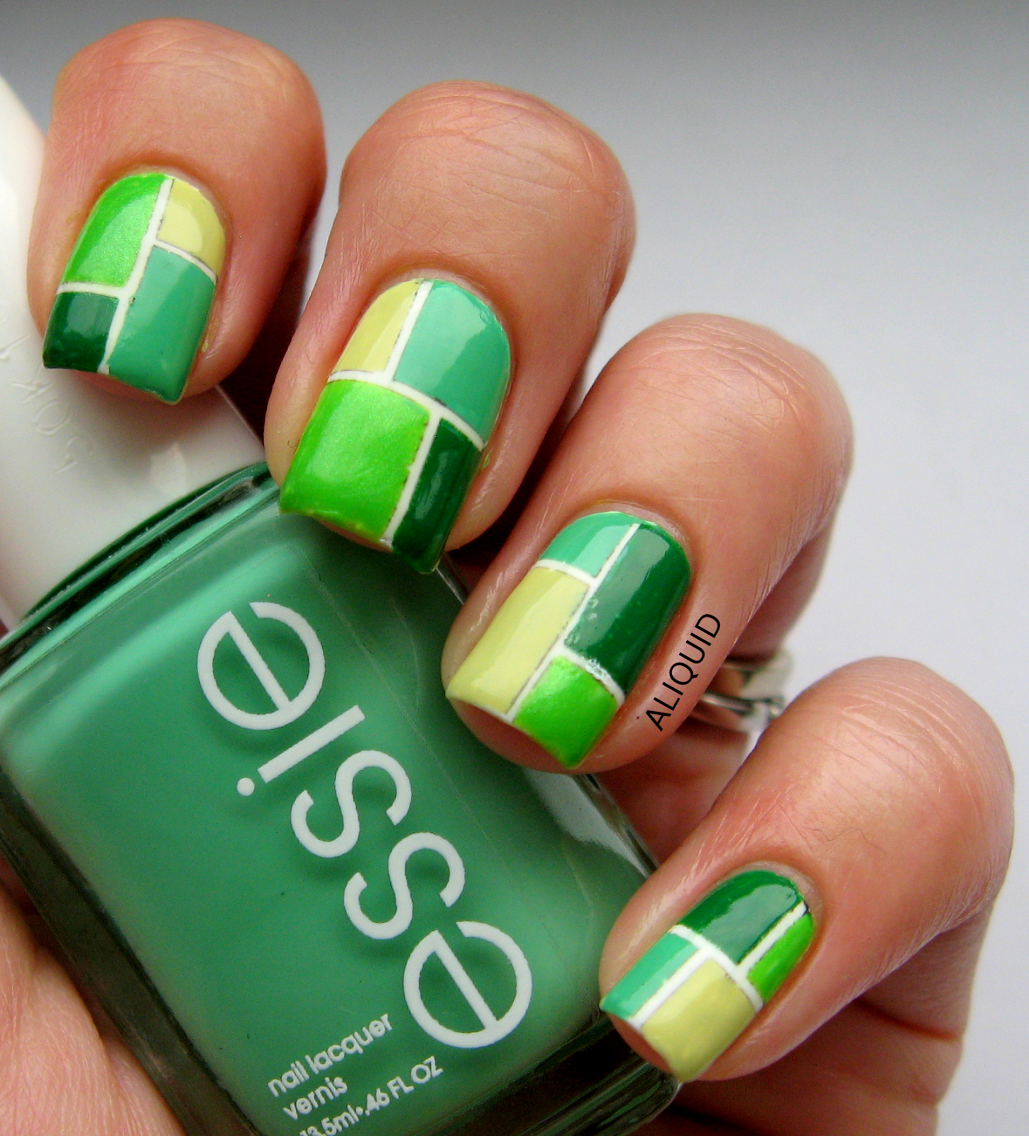 ALIQUID: 31-Day Challenge #4: green colorblock