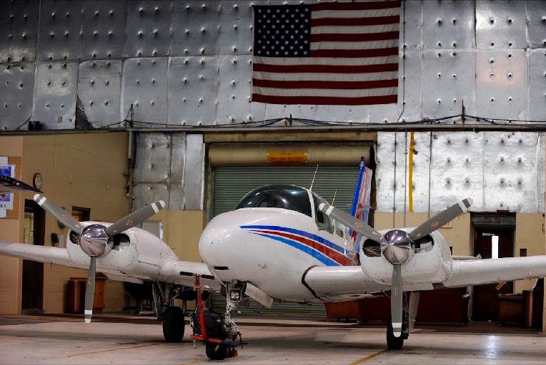 Kathryn's Report: Beech 95-B55 (T42A) Baron, owned by the United States ...